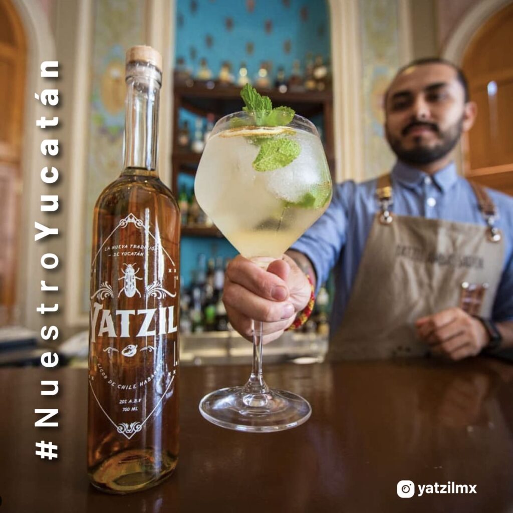 Yatzil, un licor con sabor único hecho con chile habanero