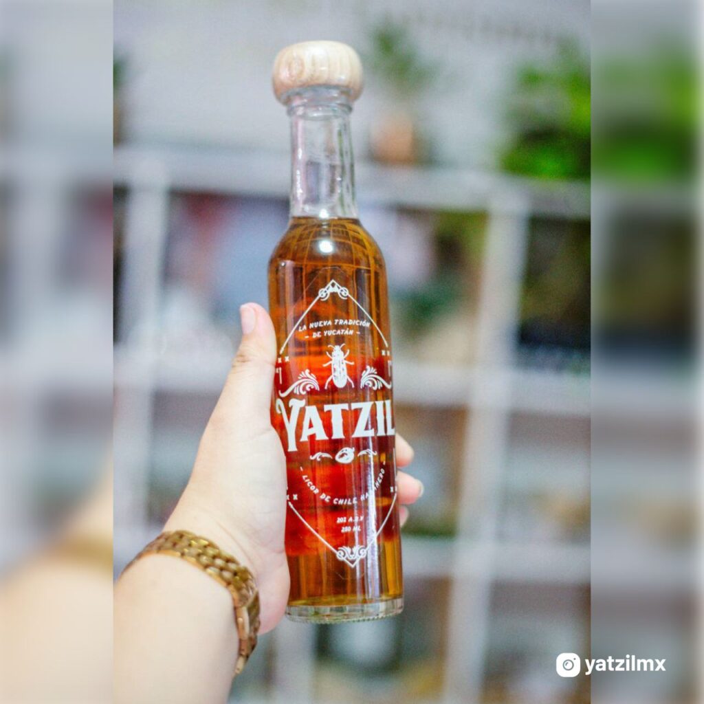 Yatzil, un licor con sabor único hecho con chile habanero